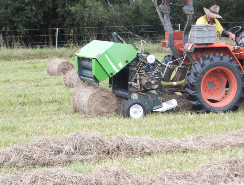 Tractor Hay Baler – AgKing